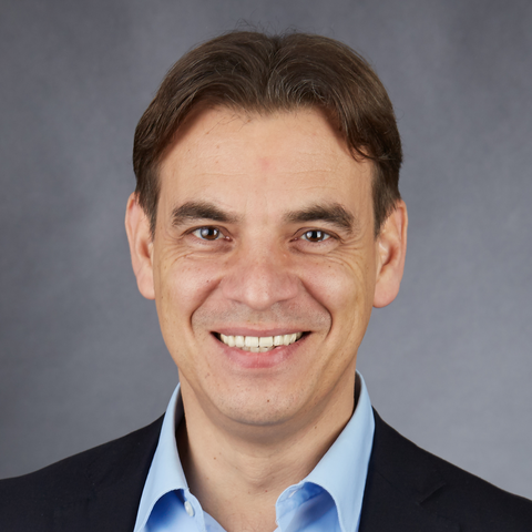 ORONTEC | Lackentwicklung im Labor 4.0 bei BASF | KRÜSS Scientific